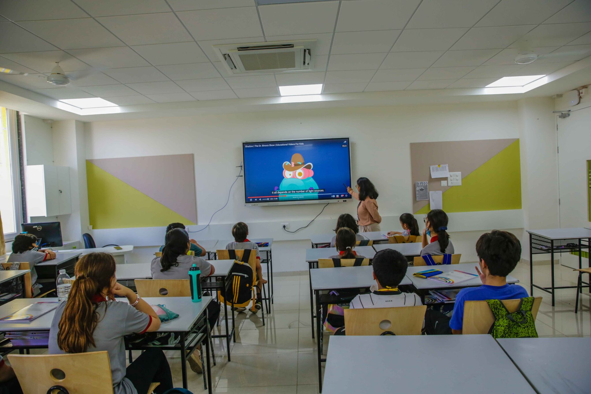 Intelligent Interactive Panels for Educators | Senses Electronics