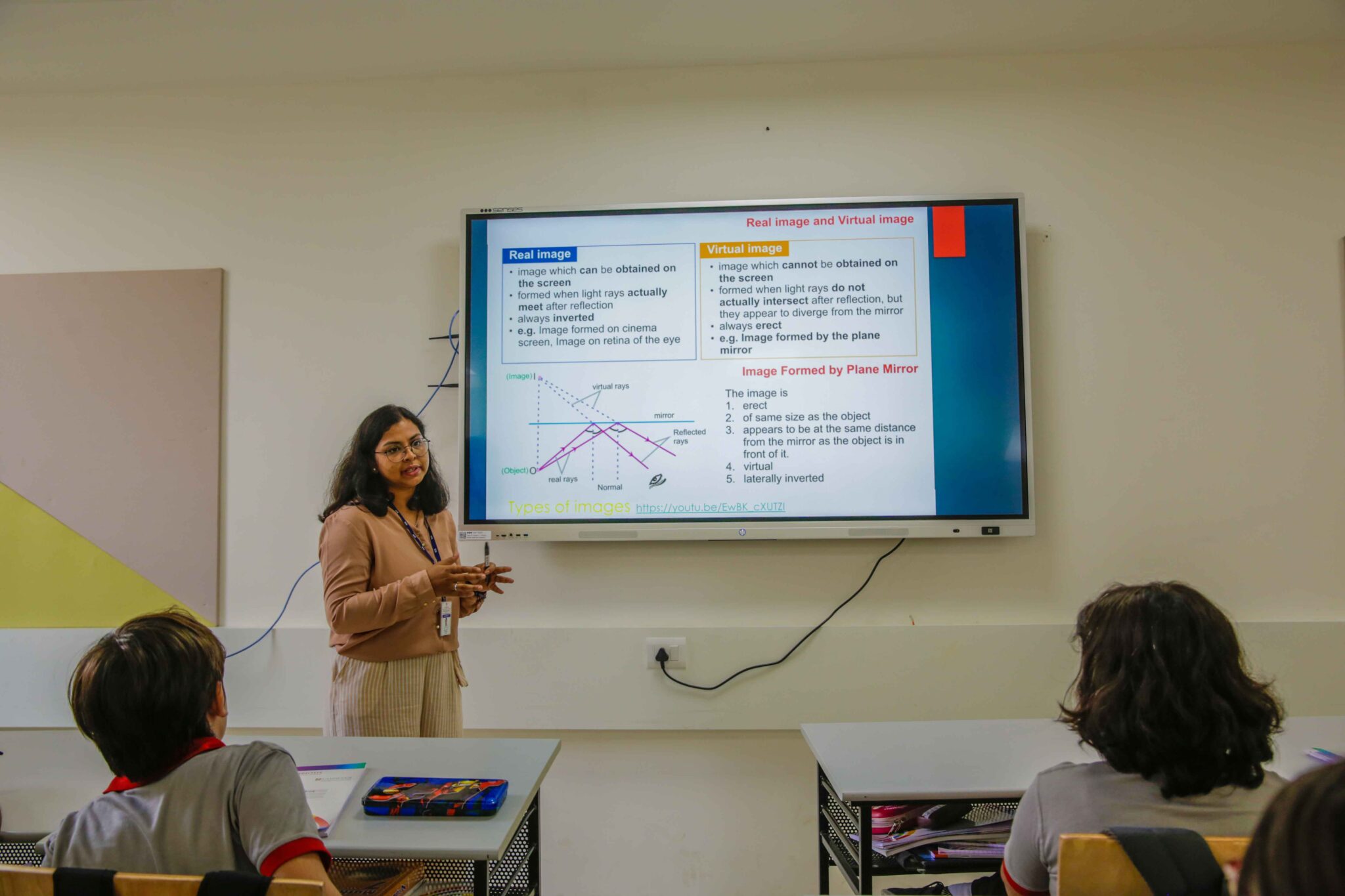 Intelligent Interactive Panels for Educators | Senses Electronics